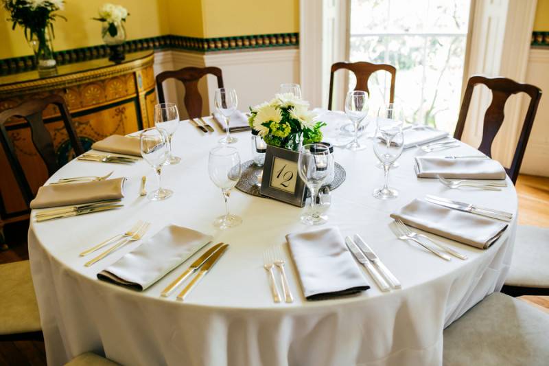 Elegant Estate Wedding - Wedding Fanatic