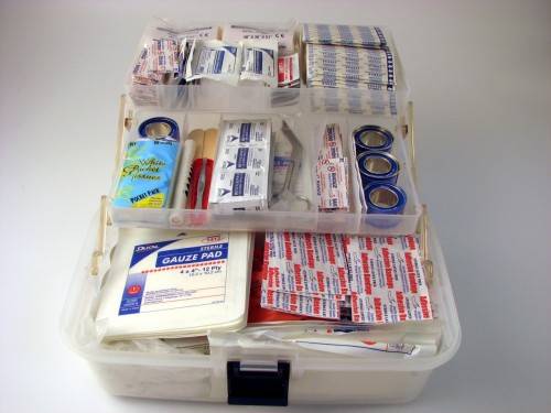 Wedding Day Emergency Kits: What About the Groom? - Wedding Fanatic