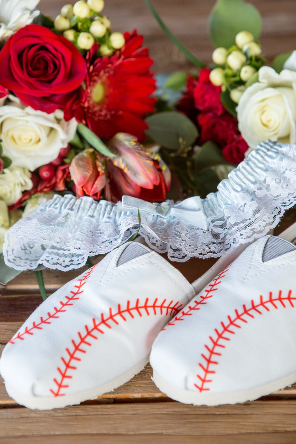 Baseball Themed Wedding - Wedding Fanatic
